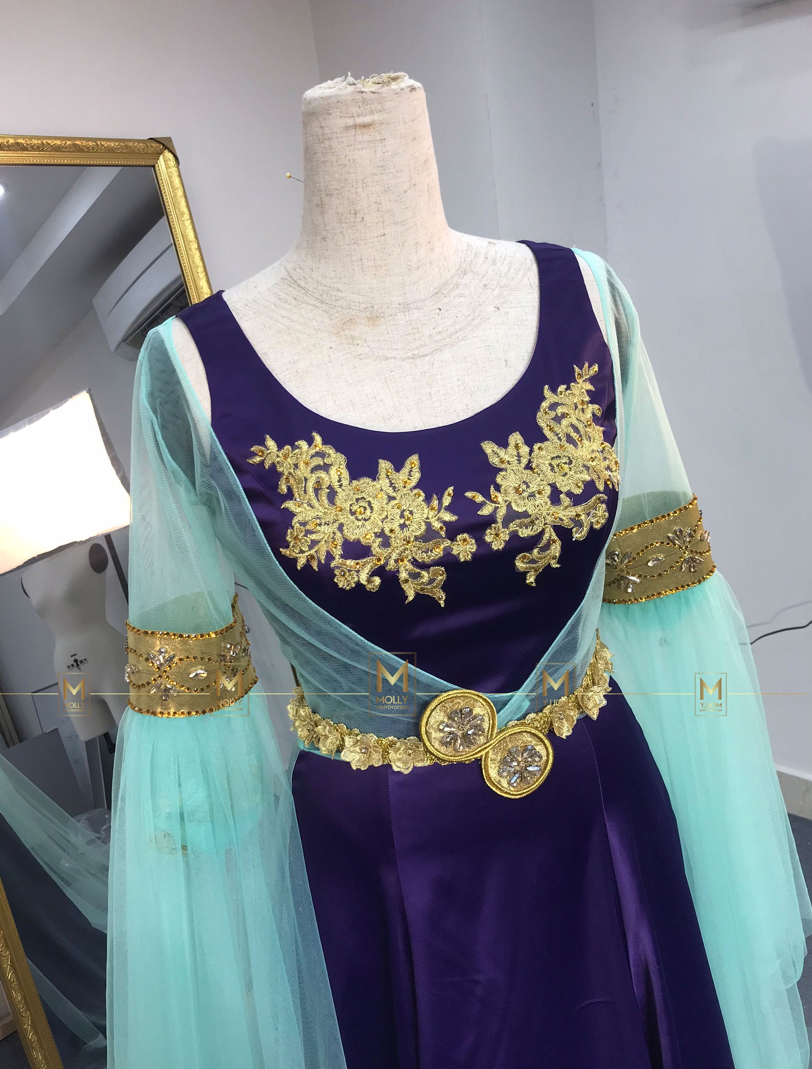 Morgana Pendragon - BBC One’s Merlin - Cosplay Costume - Etsy Australia