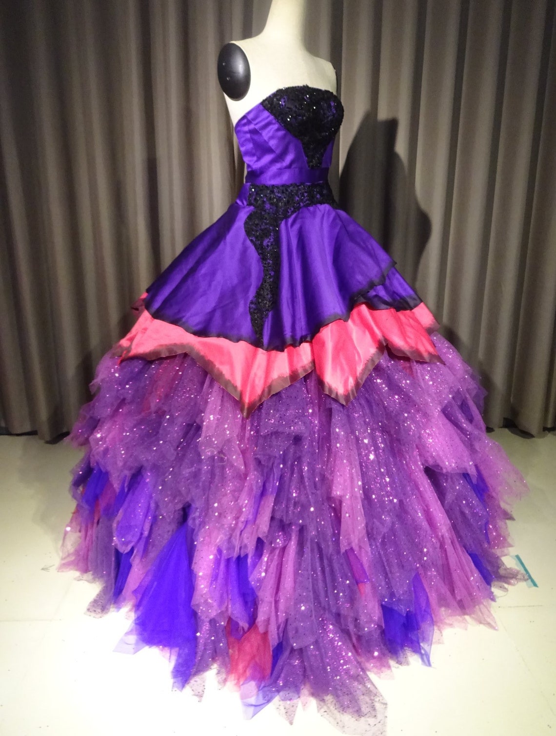 Mal Ballgown - Mal Descendants 2 - Mal Dress - Cosplay Movie - Cosplay ...
