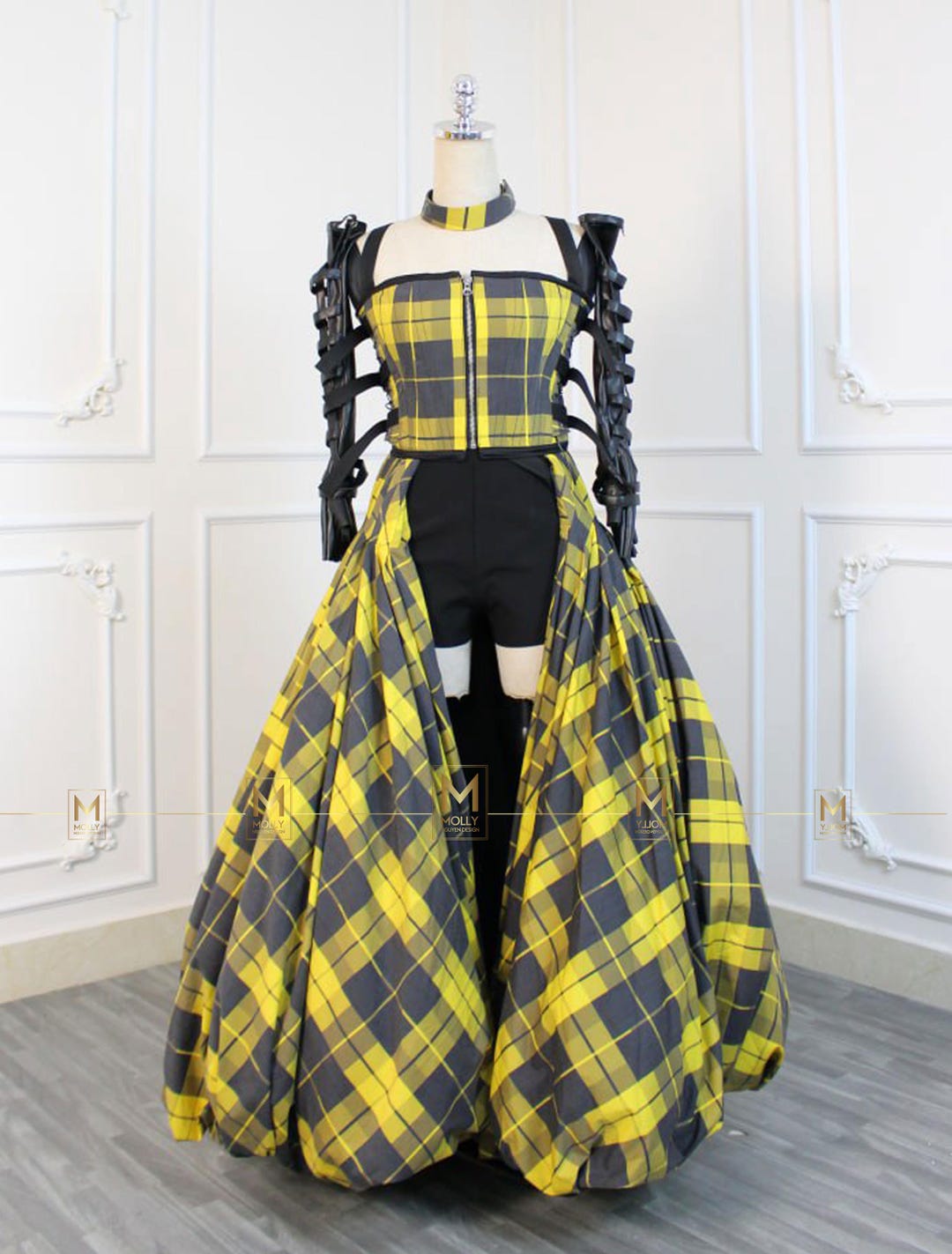 The Full Set of the Taylor Wear Plaid Costumes Cosplay to the Vmas ...