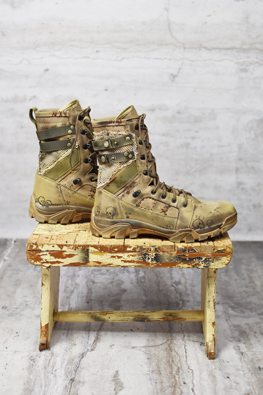 Post Apocalyptic Shoes - Desert Colors Footwear - Dystopian Trappers ...
