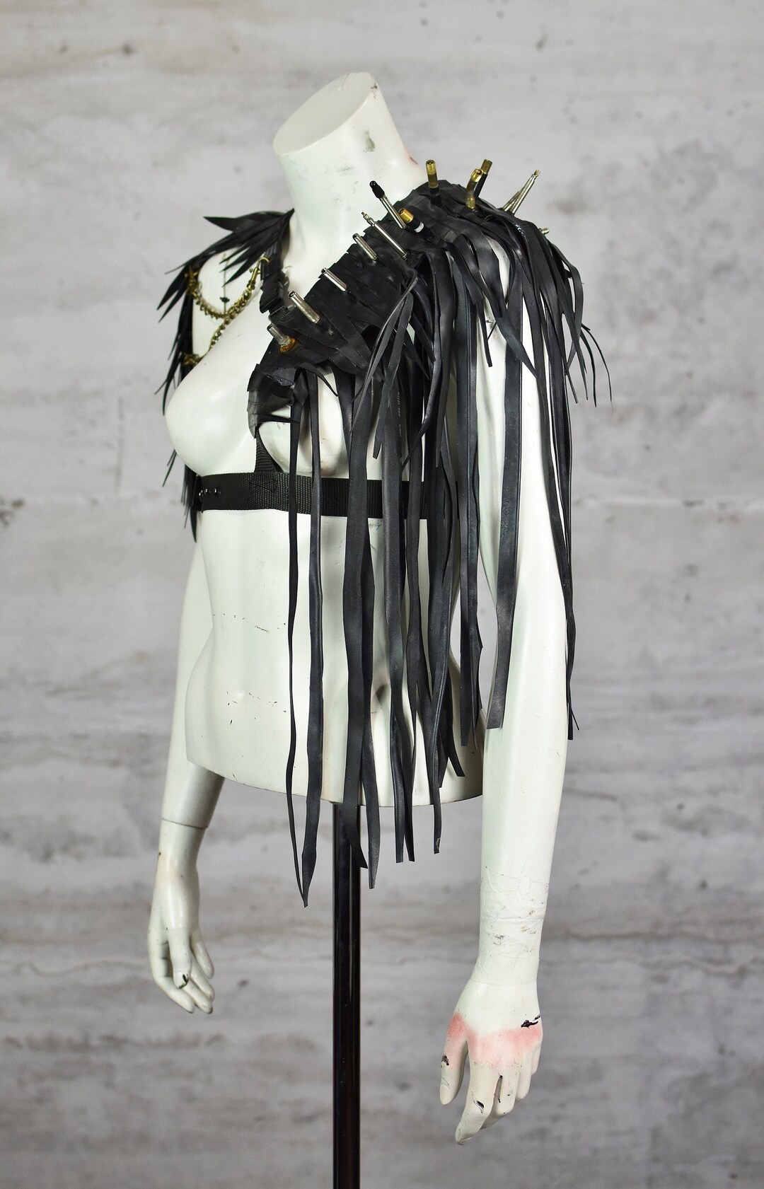 Post Apocalyptic Epaulettes Rubber Pauldrons Wasteland Military Freak ...