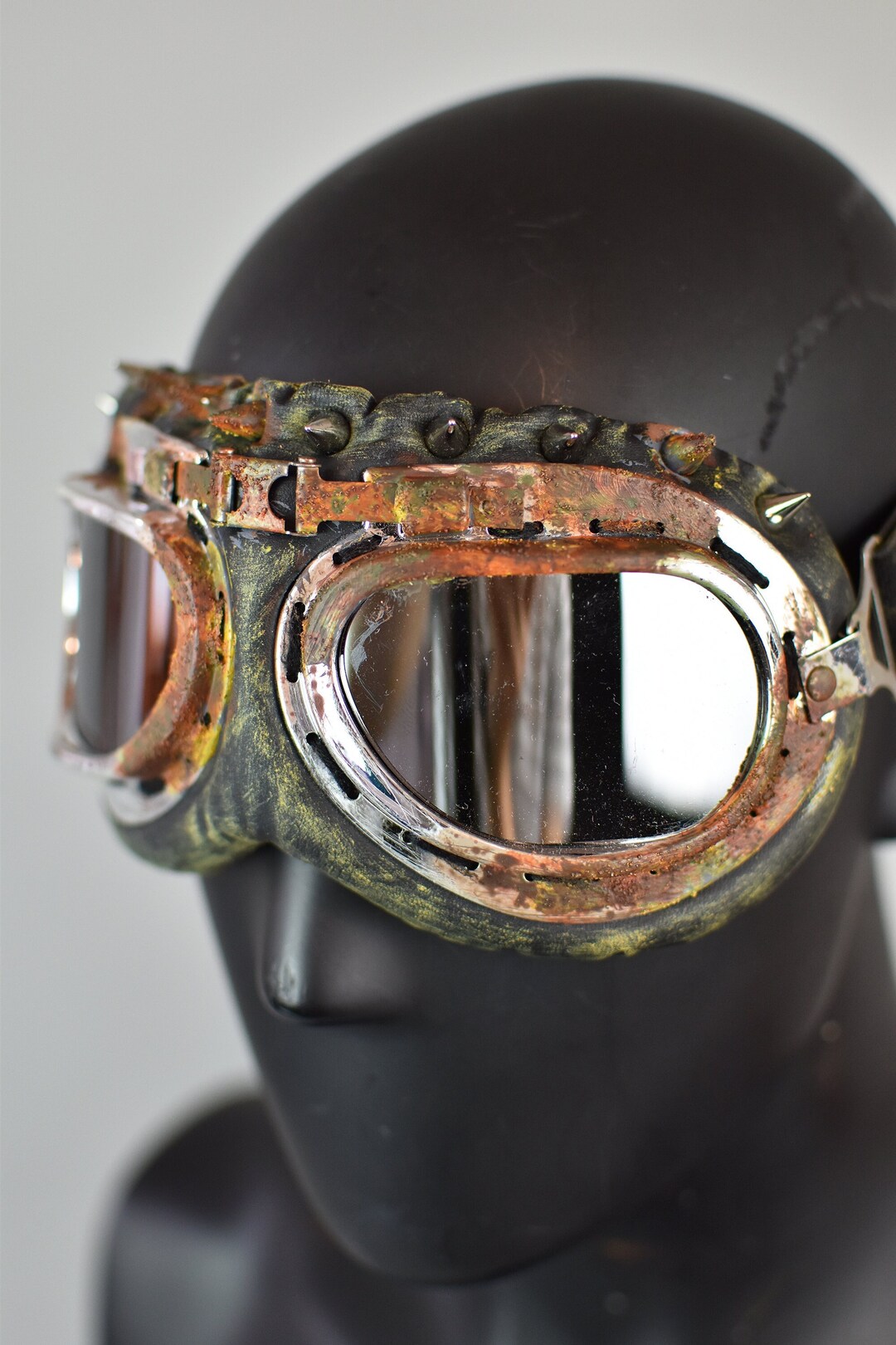 Silver Spiked Goggles - Sandstorm Eye Protection - Rusty Wasteland ...