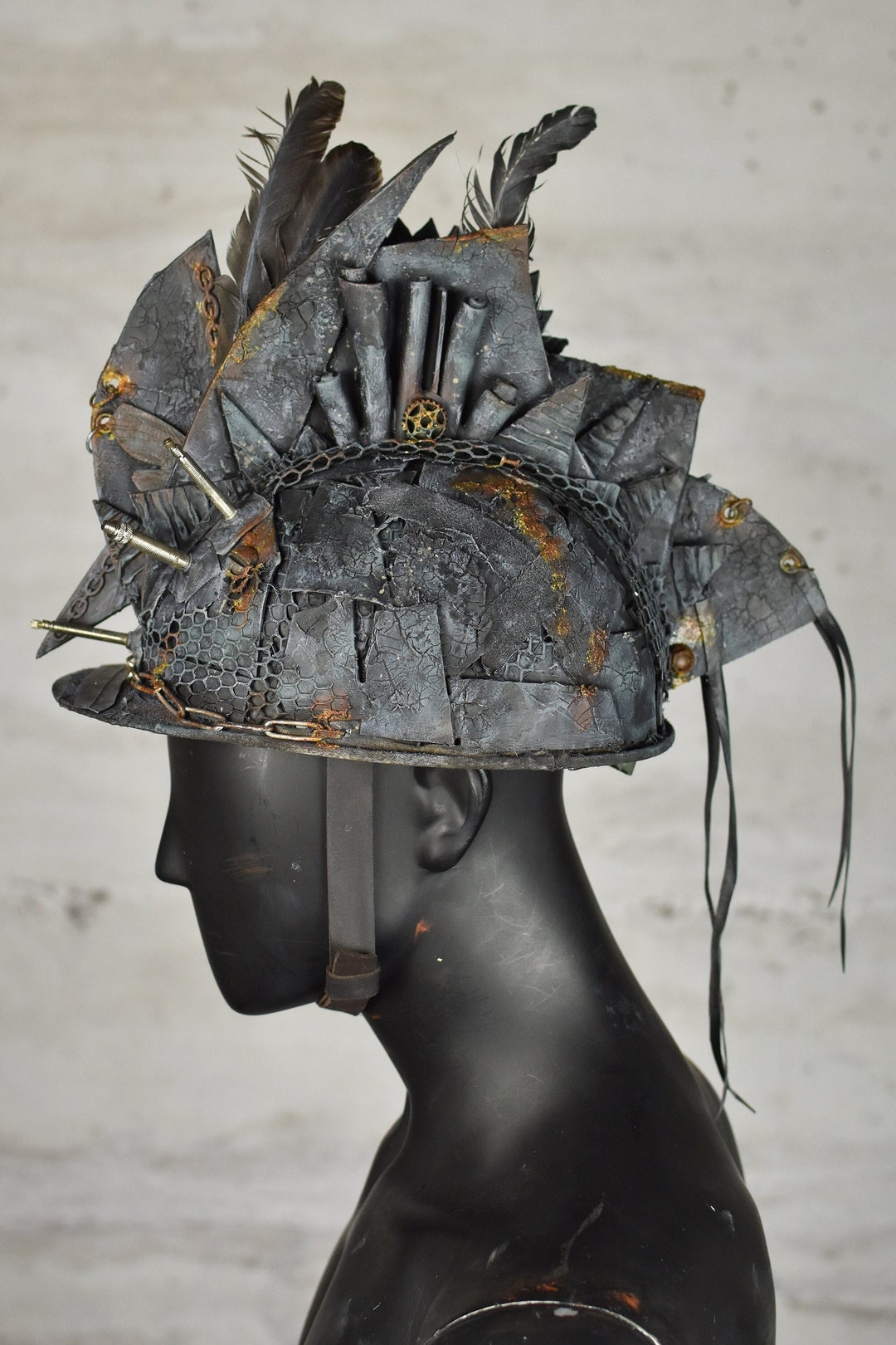 Wasteland Costume - Apocalyptic Mohawk Helmet - Dystopian Outfit ...