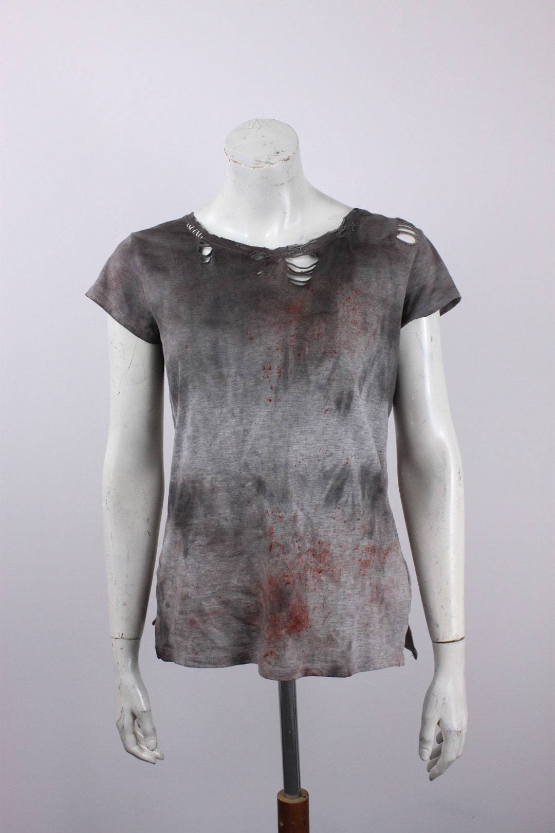 Winter Wasteland T-shirt - Nuclear Winter Top - Post Apocalyptic Tee ...