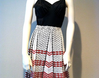 Stepford wives | Etsy