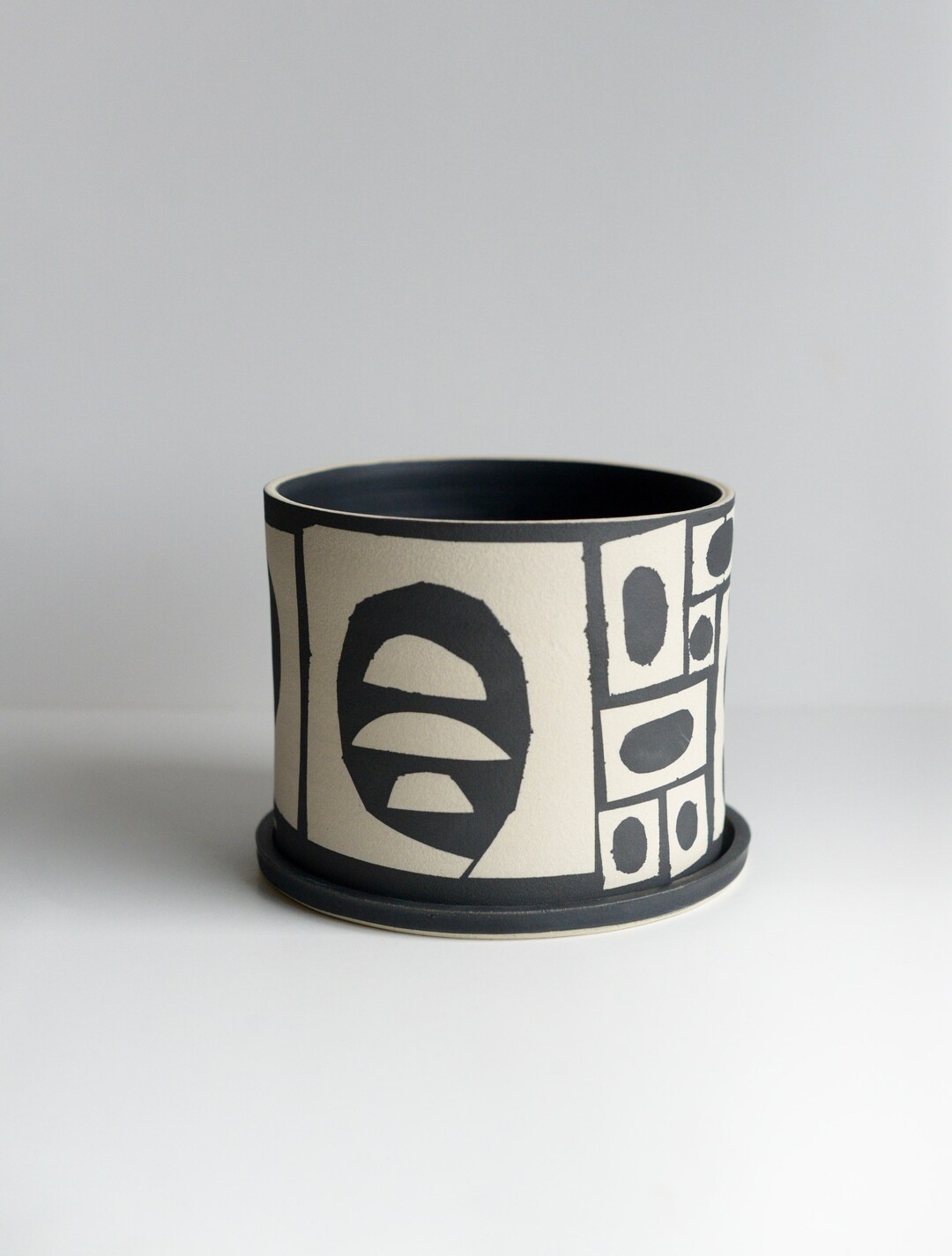 COLLAGE SHAPE Planter-with Drip Tray and Drainage Hole. Made From White ...