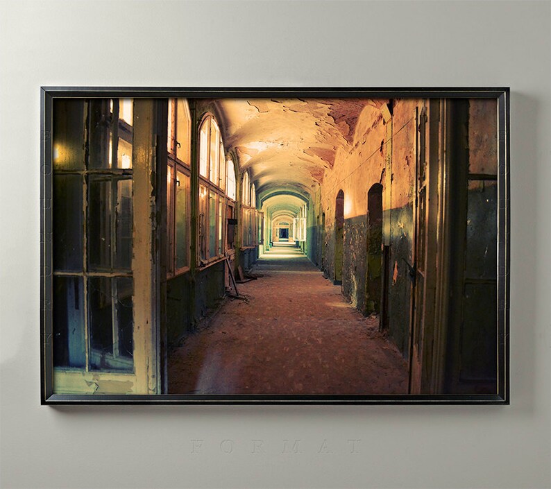 ABANDONED SPALLING HALL, Haunted Place, Abandoned Corridor, Retro Decor ...