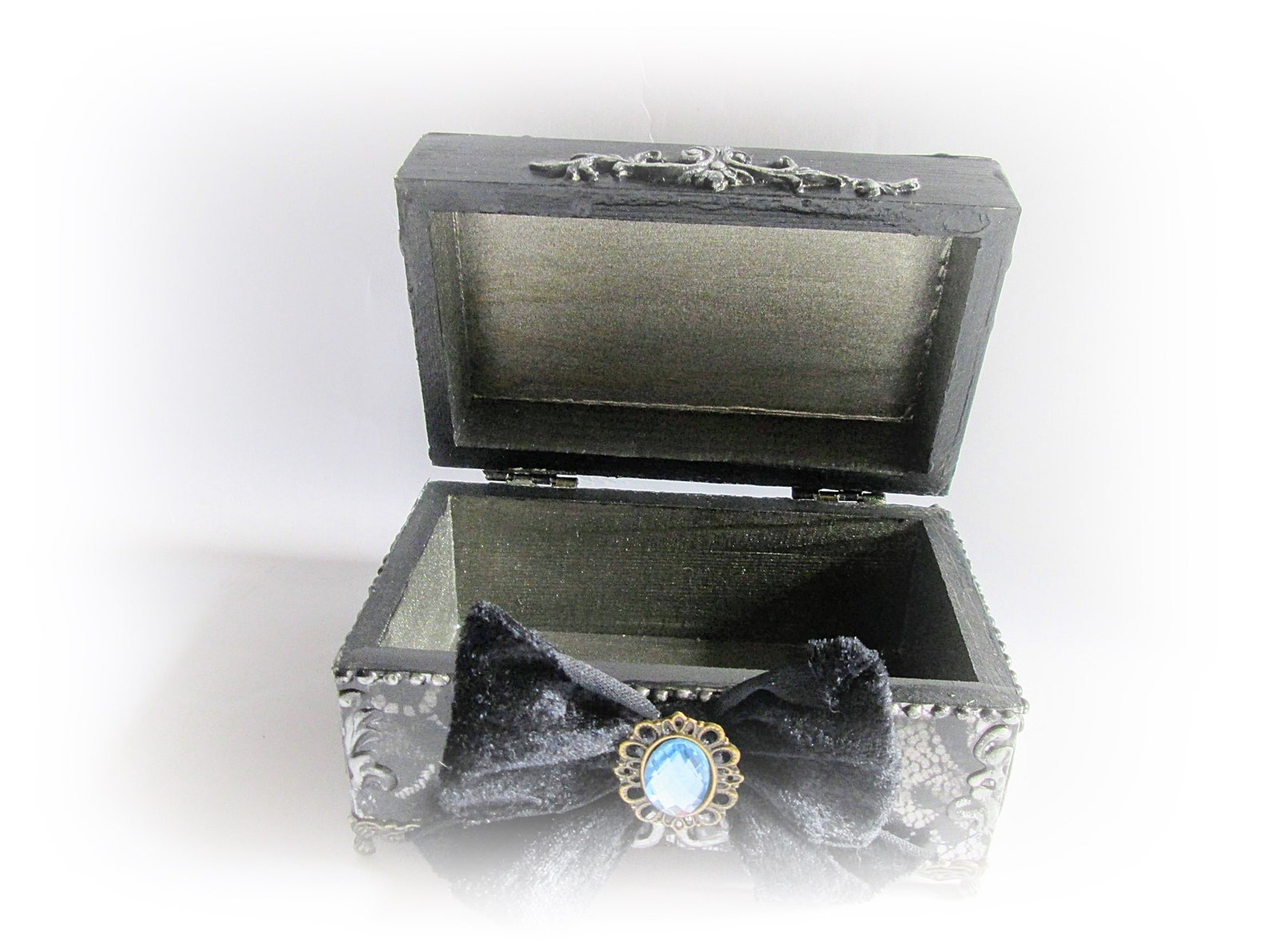 Raven Jewelry Box Personalized Box Gothic Trinket Box Antique - Etsy