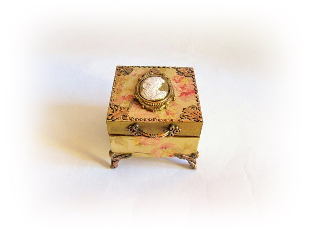 Romantic French Chic Box Small Box Trinket Box Ring Earing Box Cameo ...