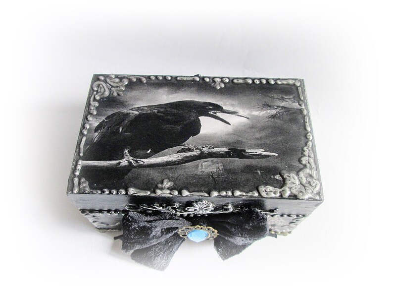 Raven Jewelry Box Personalized Box Gothic Trinket Box Antique - Etsy