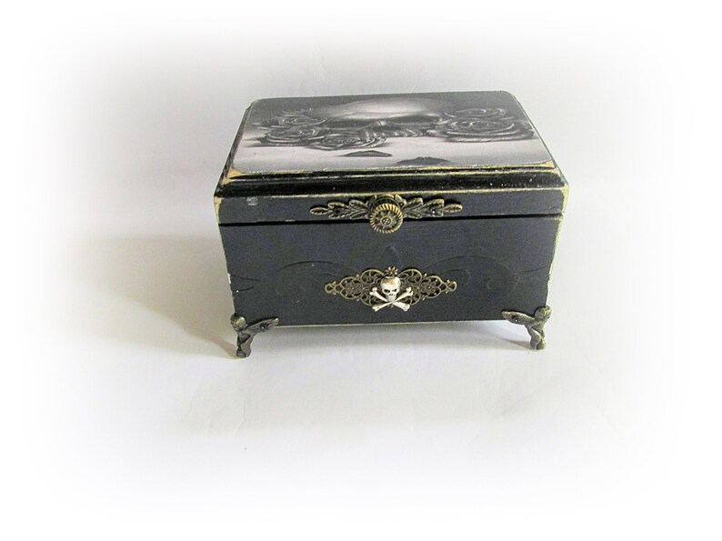 Sugar Skull Box Jewelry Box Skull and Roses Gothic Trinket Box - Etsy UK