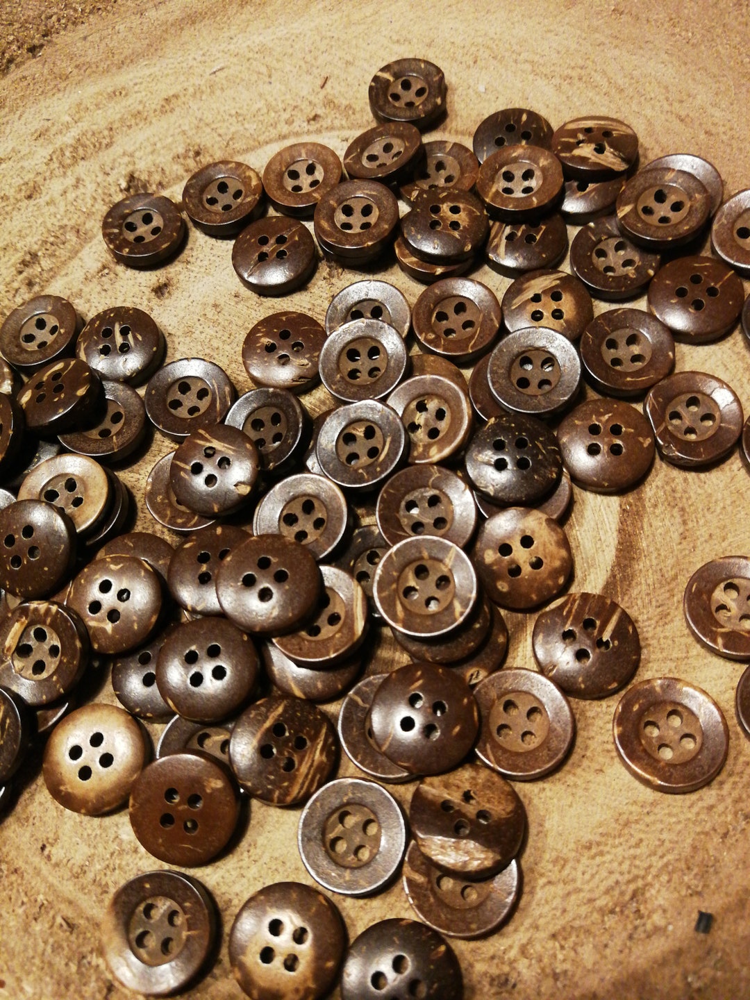 4 Coconut Buttons - Etsy