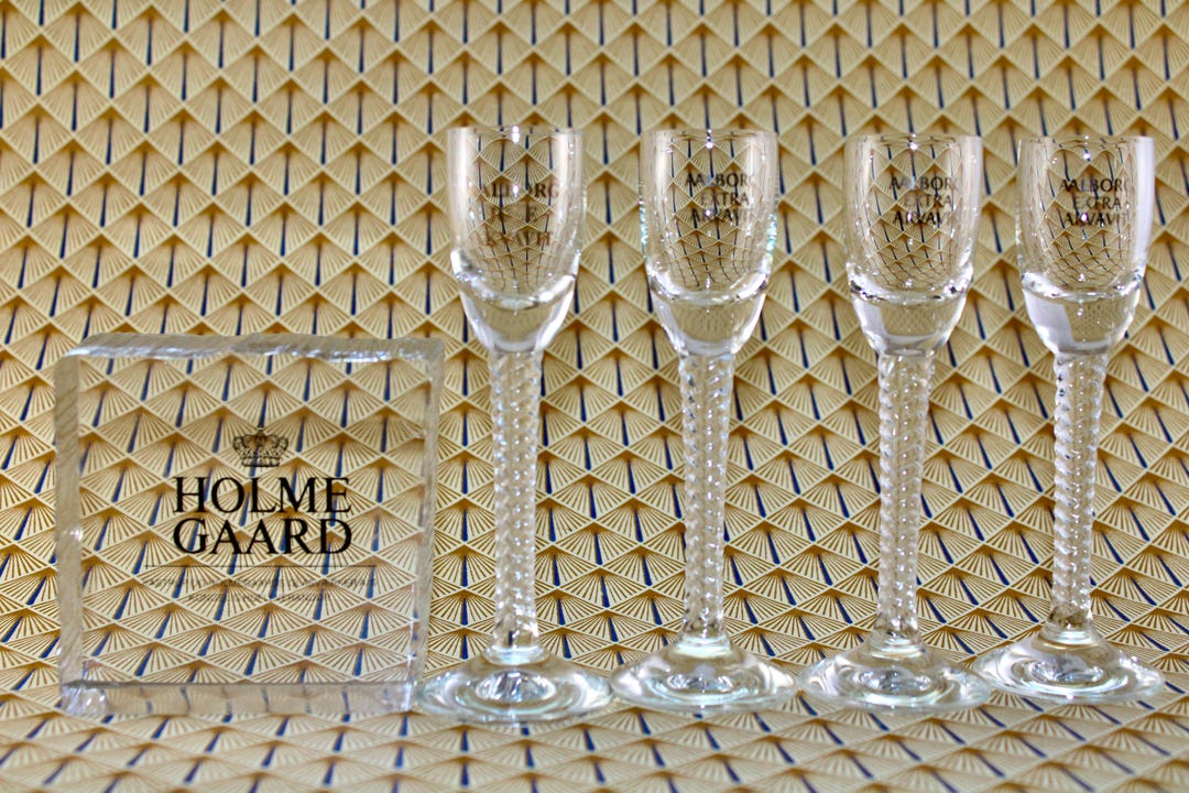Holmegaard - TWIST - 4 Lovely Glasses - With AALBORG AQUAVIT Logo ...