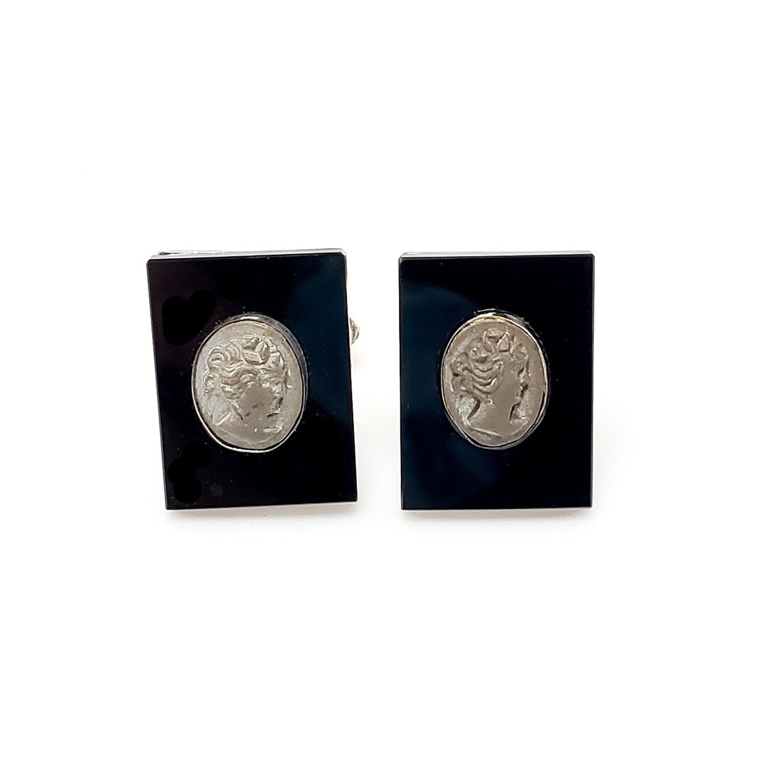 Vintage Swank Black Cameo Cufflink 1950s Designer Black and Grey Cameo ...