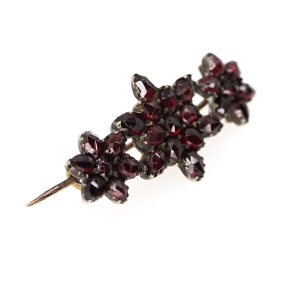 Antique 1880s Victorian Bohemian Garnet Brooch - Late… - Gem