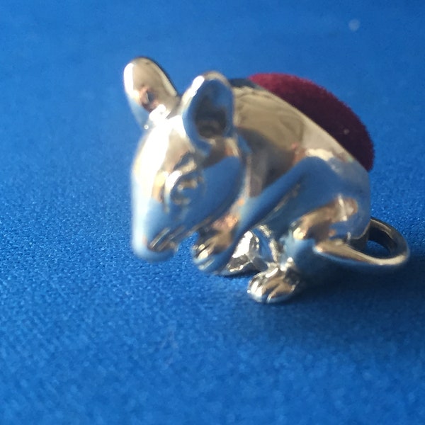 Mouse Pincushion - Etsy