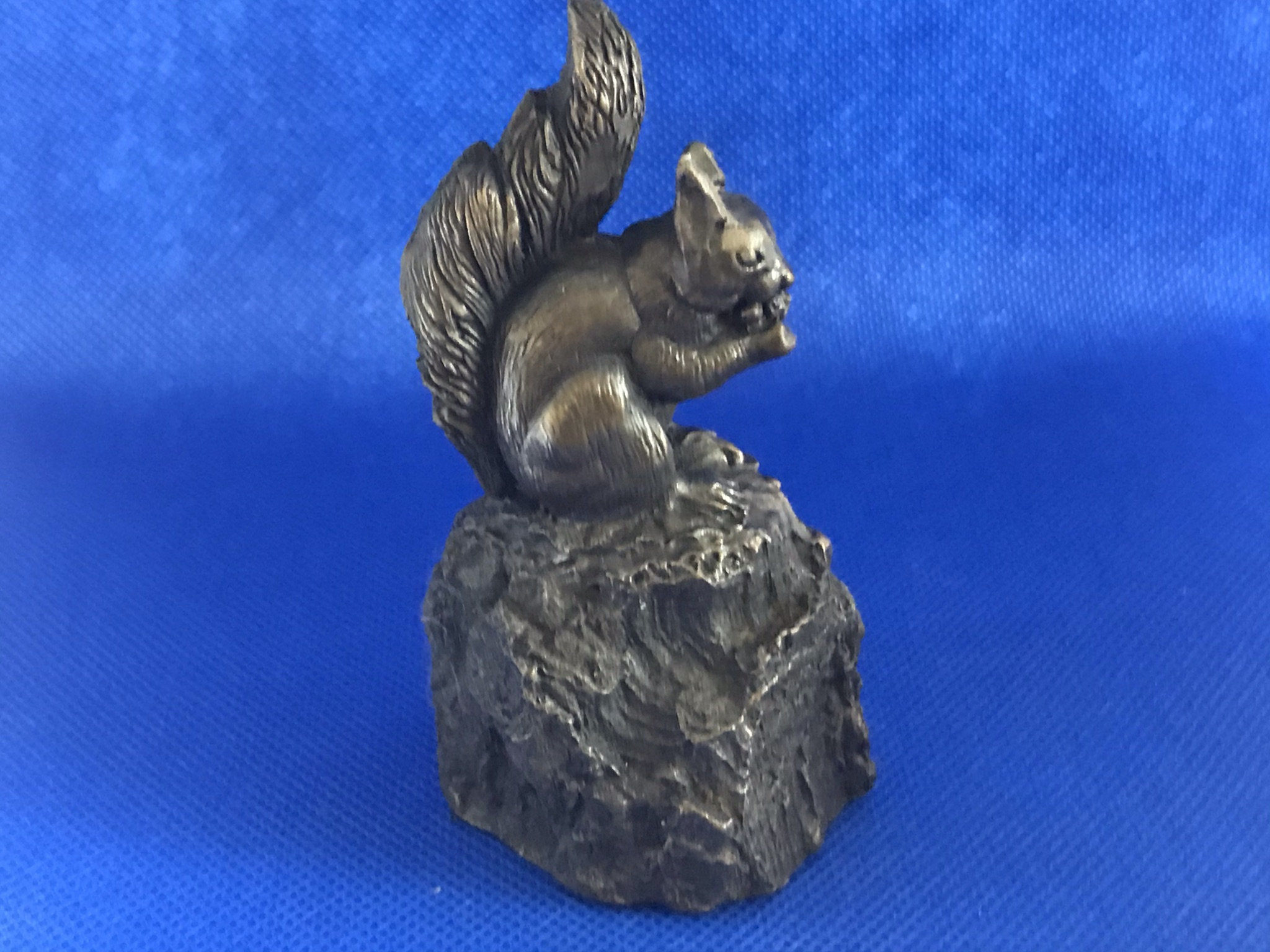 Squirrel Cold cast bronze figurine fine quality made in the U.K.