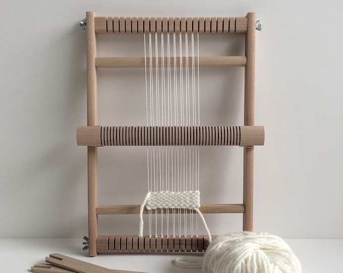 Small Weaving Loom 7,5 Inch / 19 Cm With Heddle Bar and Rotating Warp ...