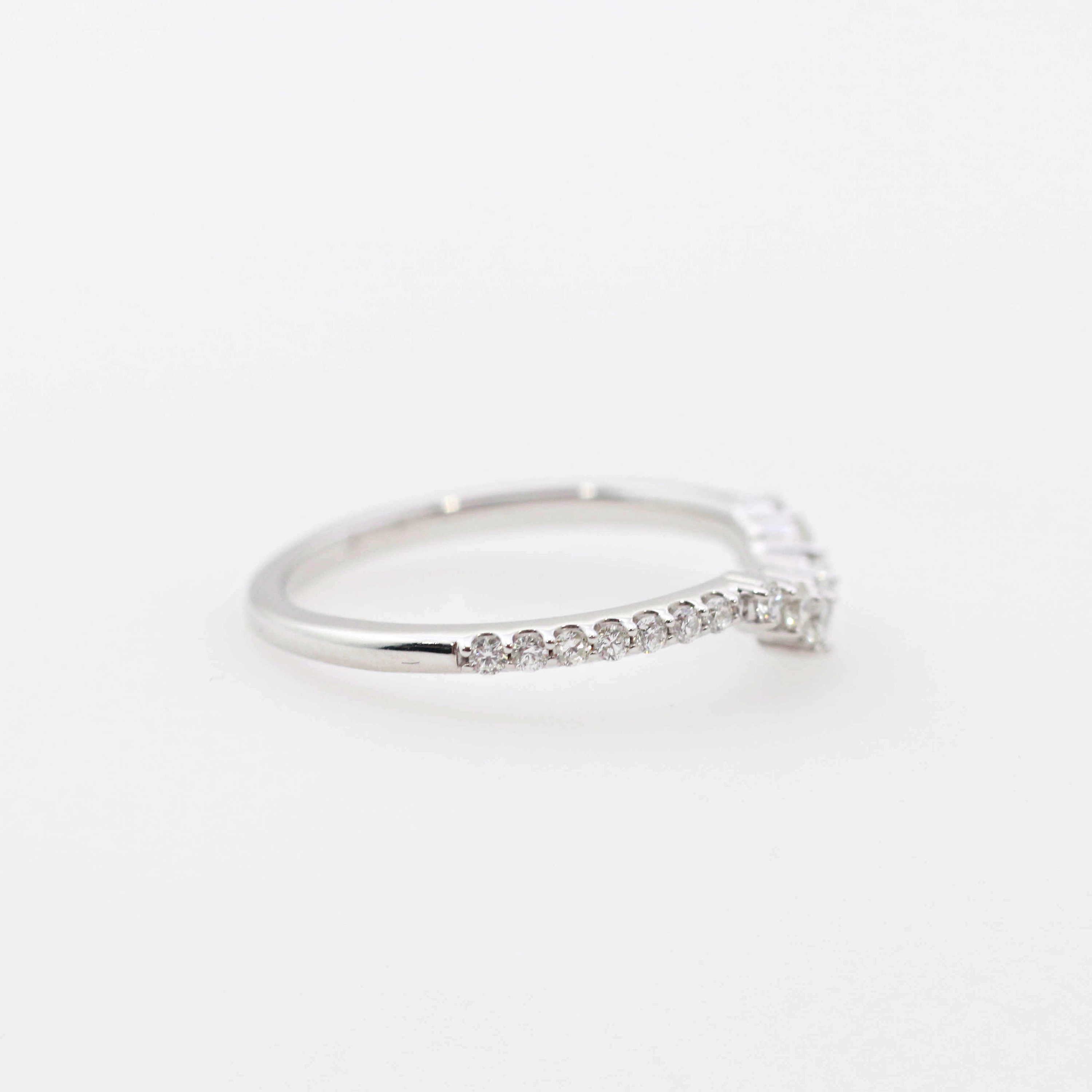 Diamond Contour Band // Diamond Tracer Band // Wedding Band // | Etsy