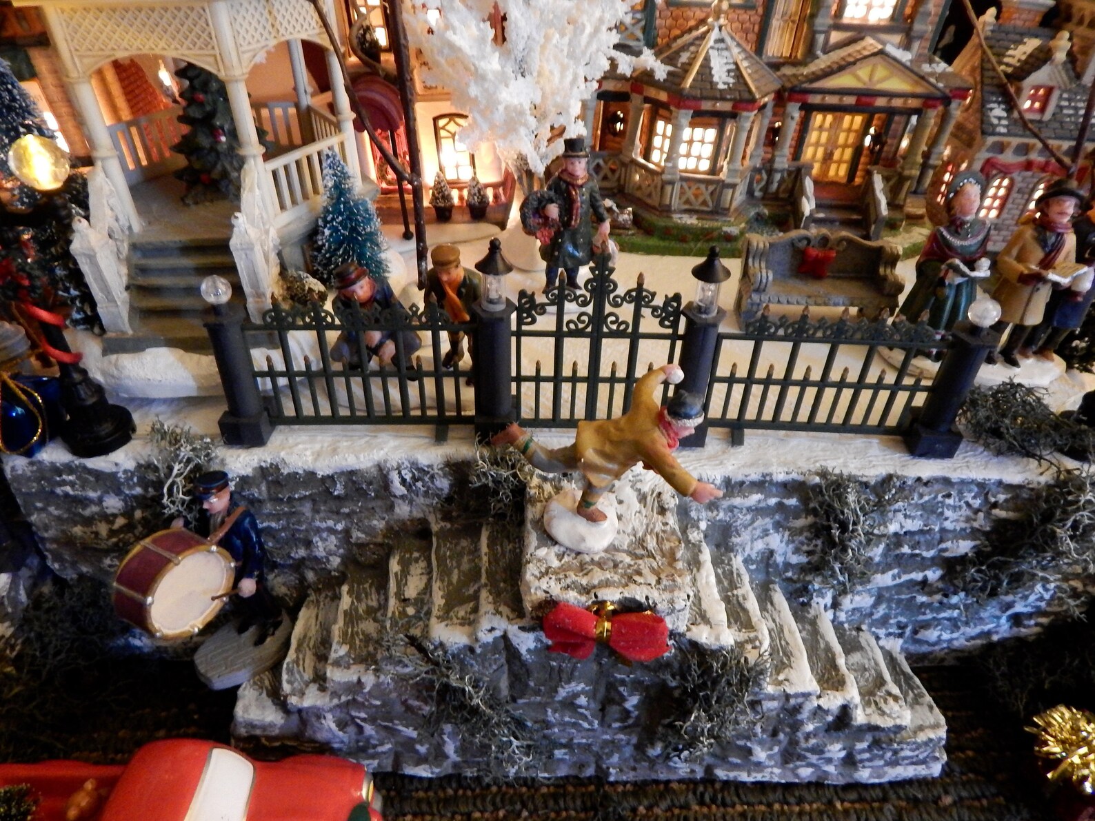 3pc 42 Christmas DISPLAY for Dept. 56 Dickens Snow | Etsy