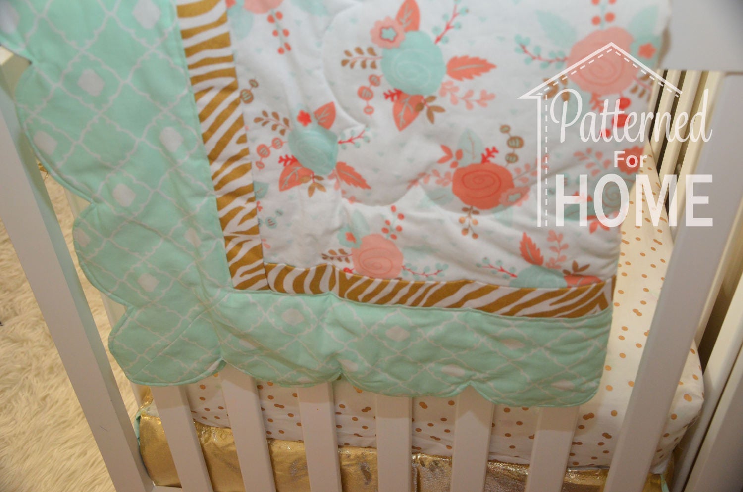 Scalloped DIY Crib Quilt PDF Sewing Pattern (FREE Video Tutorial!) - Etsy