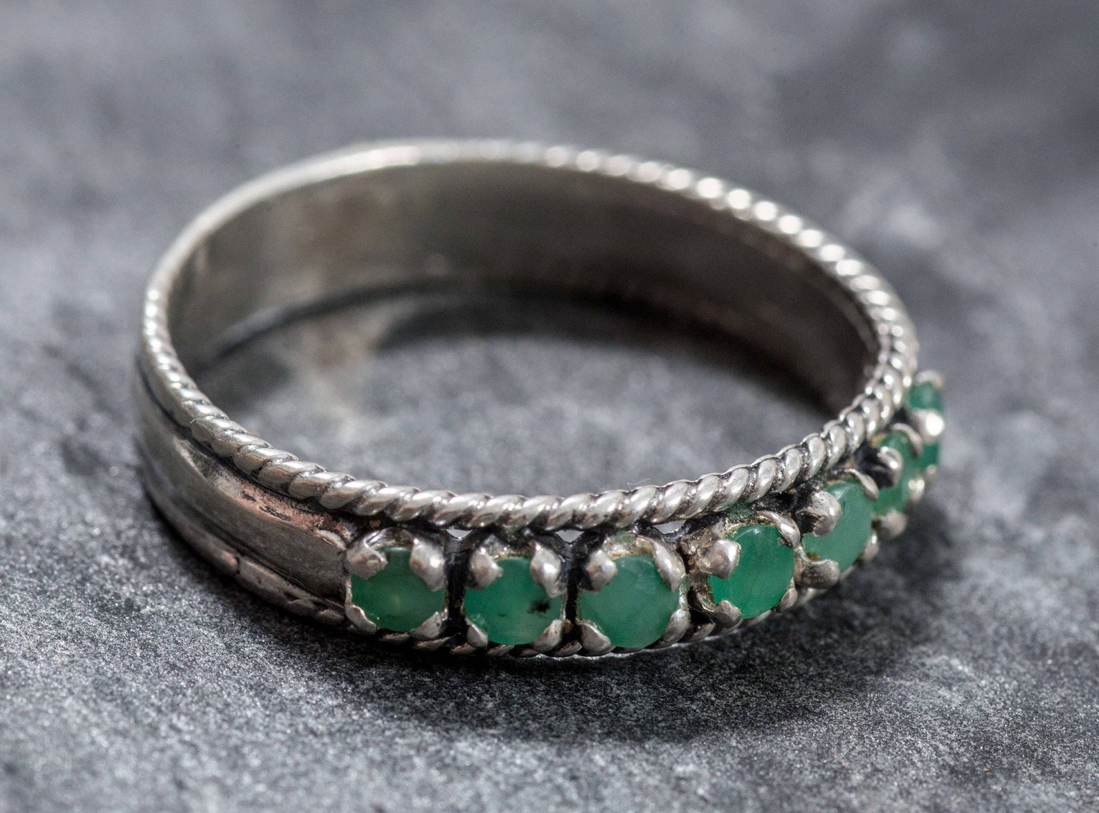 Emerald Band Natural Emerald Vintage Band Emerald Ring - Etsy