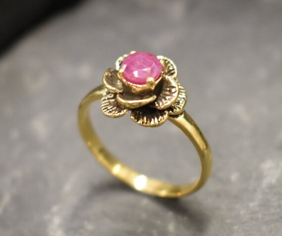July Birthstone Color And Flower