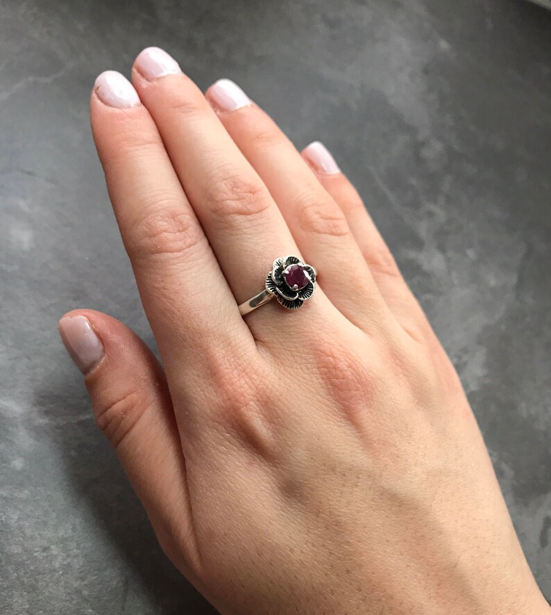 Real Ruby Ring Flower Ring Natural Ruby Vintage Ruby Ring | Etsy