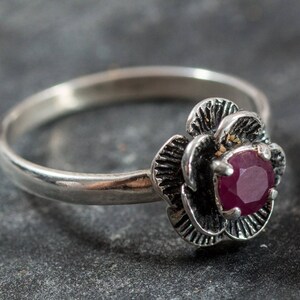Real Ruby Ring Flower Ring Natural Ruby Vintage Ruby Ring - Etsy