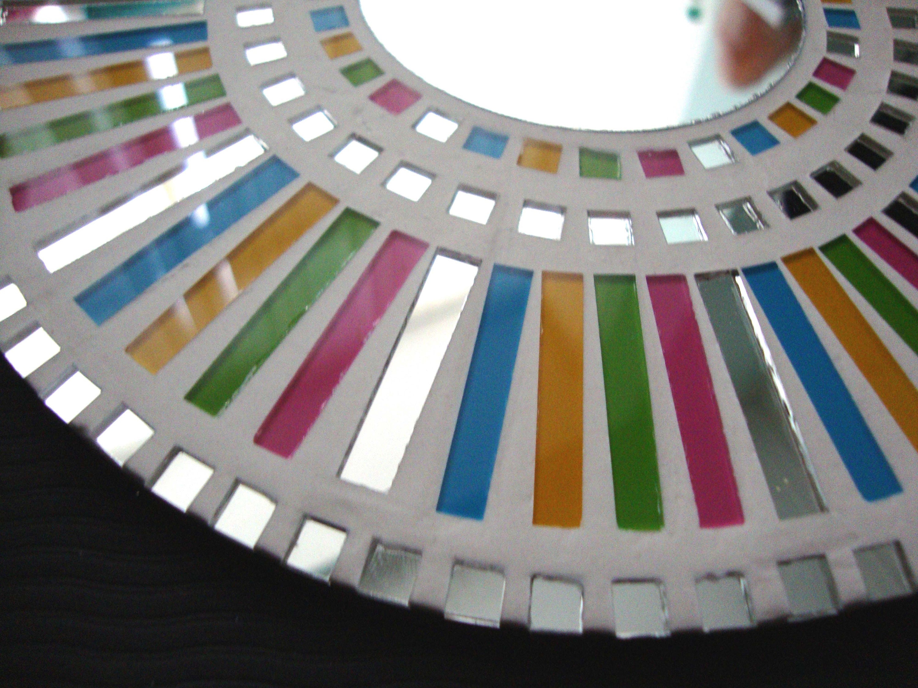 Mosaic Mix Colour Glass & Silver Mirror KIT. 20 Cm Diameter, Full Kit ...