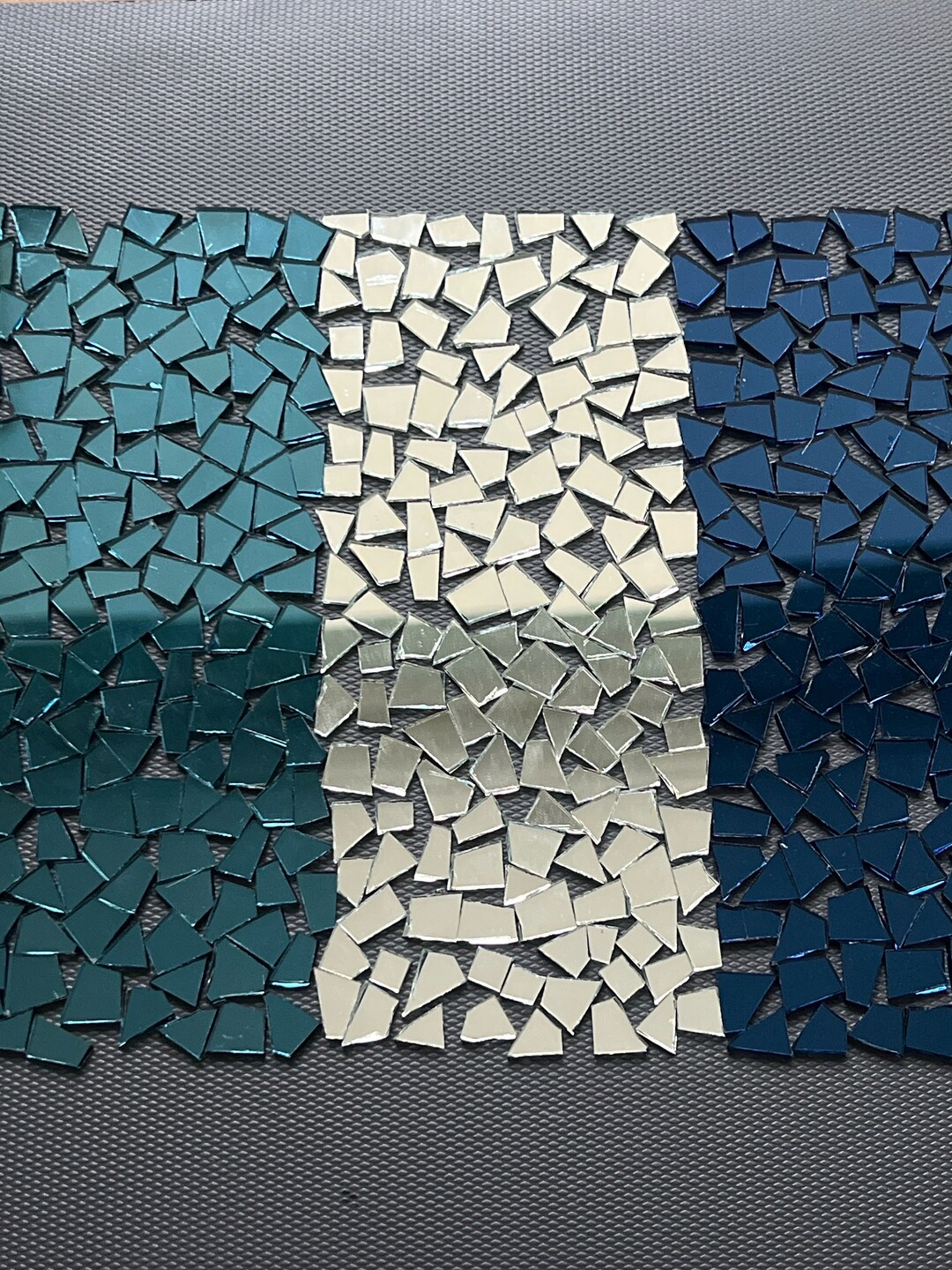 500 Pieces. Mosaic off Cuts, Mix 3 Colors, Mirror Glass, 1.8 Mm Thick ...