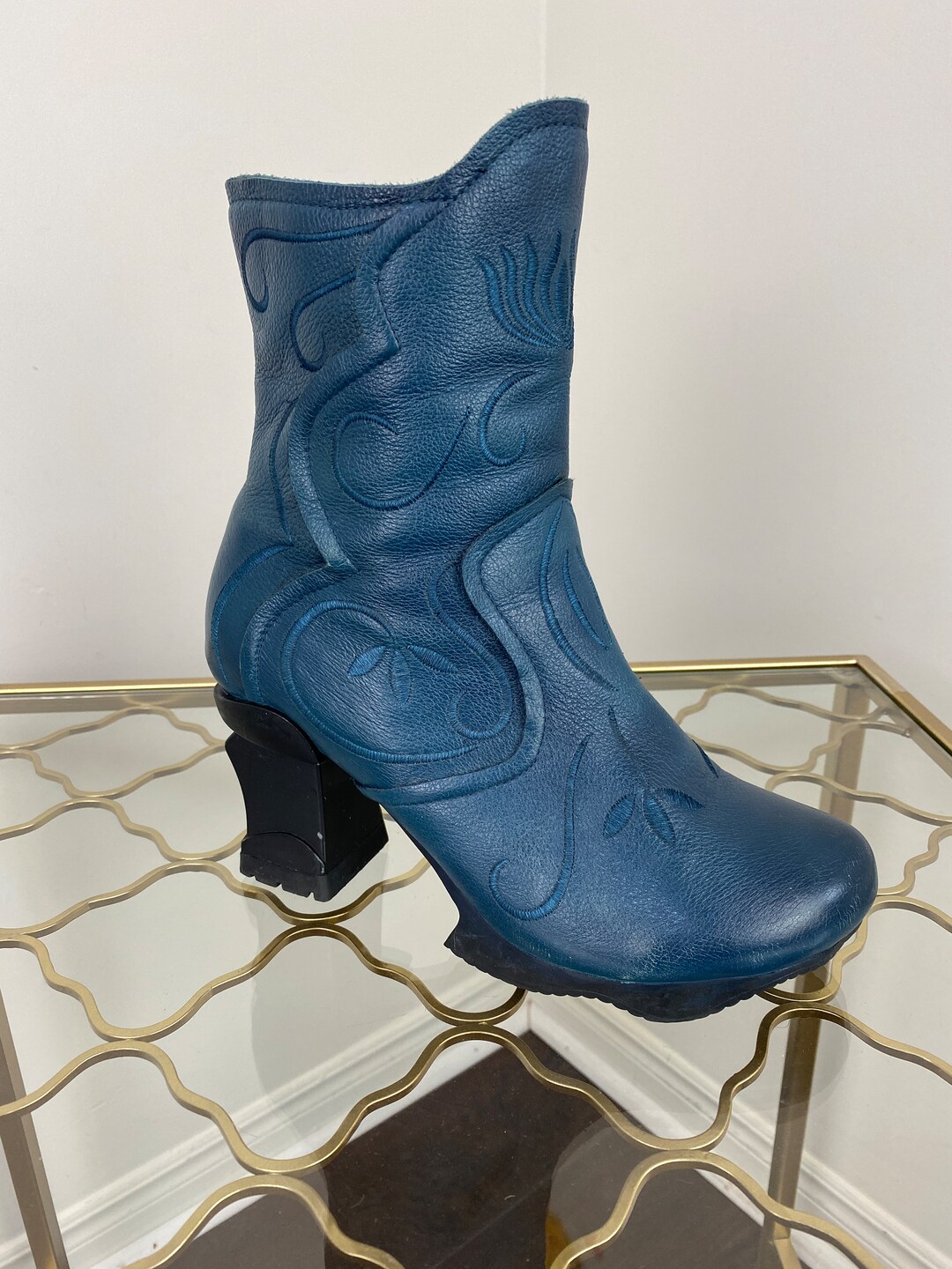 Vintage Boots Embroidered Blue Leather Ankle Boots Victorian Steampunk ...