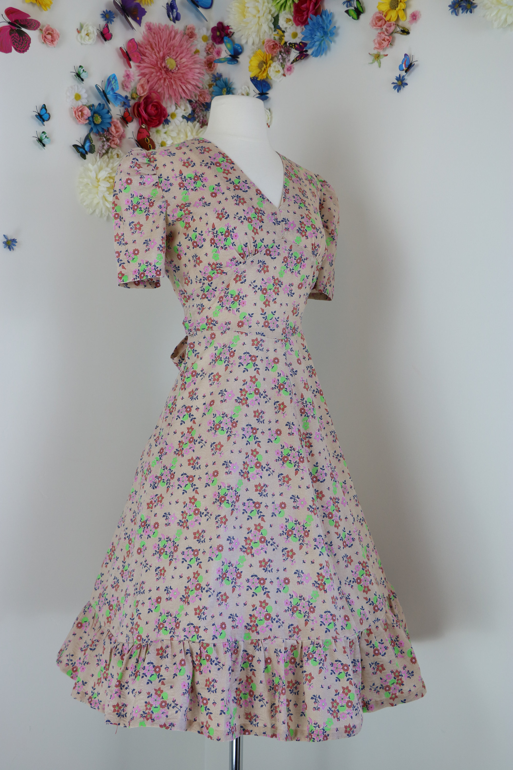 Vintage 1960s 70s Cotton Floral Day Dress Ruffle Hem A-Line | Etsy