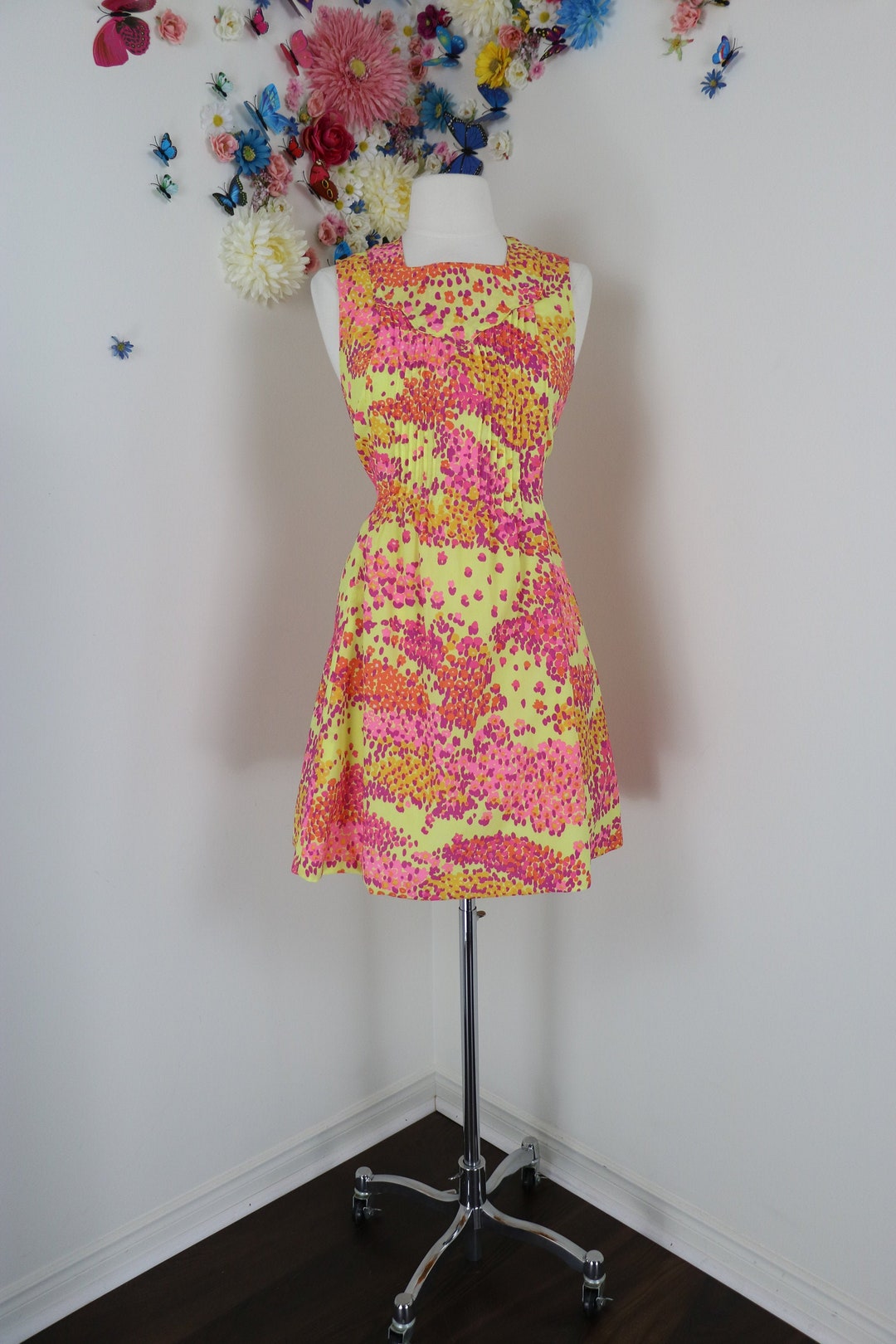 Vintage 1960s Mini Floral Go-go Dress Psychedelic Scooter Mod Groovy ...