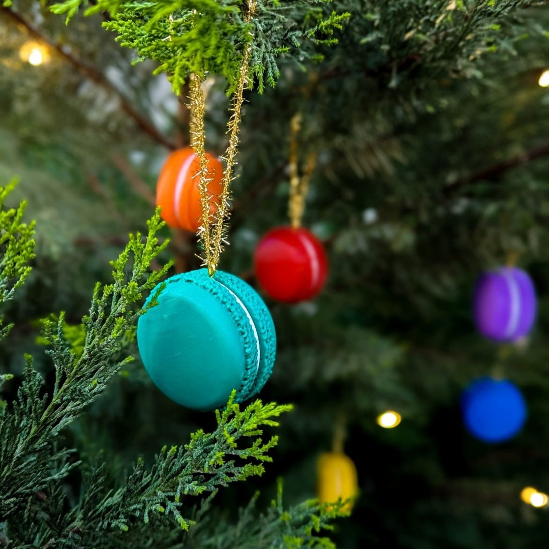 Macaron-themed Holiday Tree Decoration, Fake Macaron for Xmas Tree ...