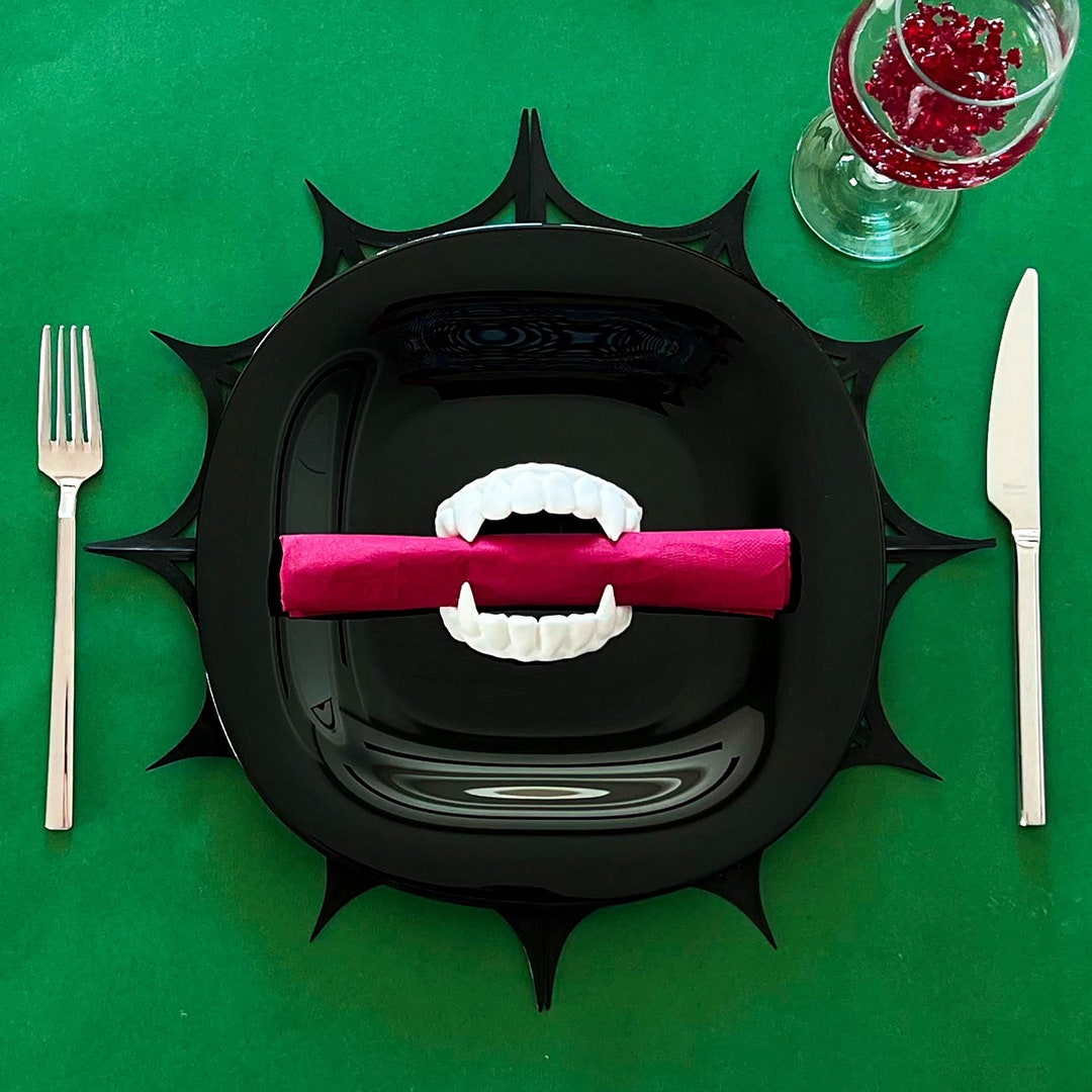 Halloween Themed Vampire Teeth Napkin Rings - Dracula Dinner Party ...