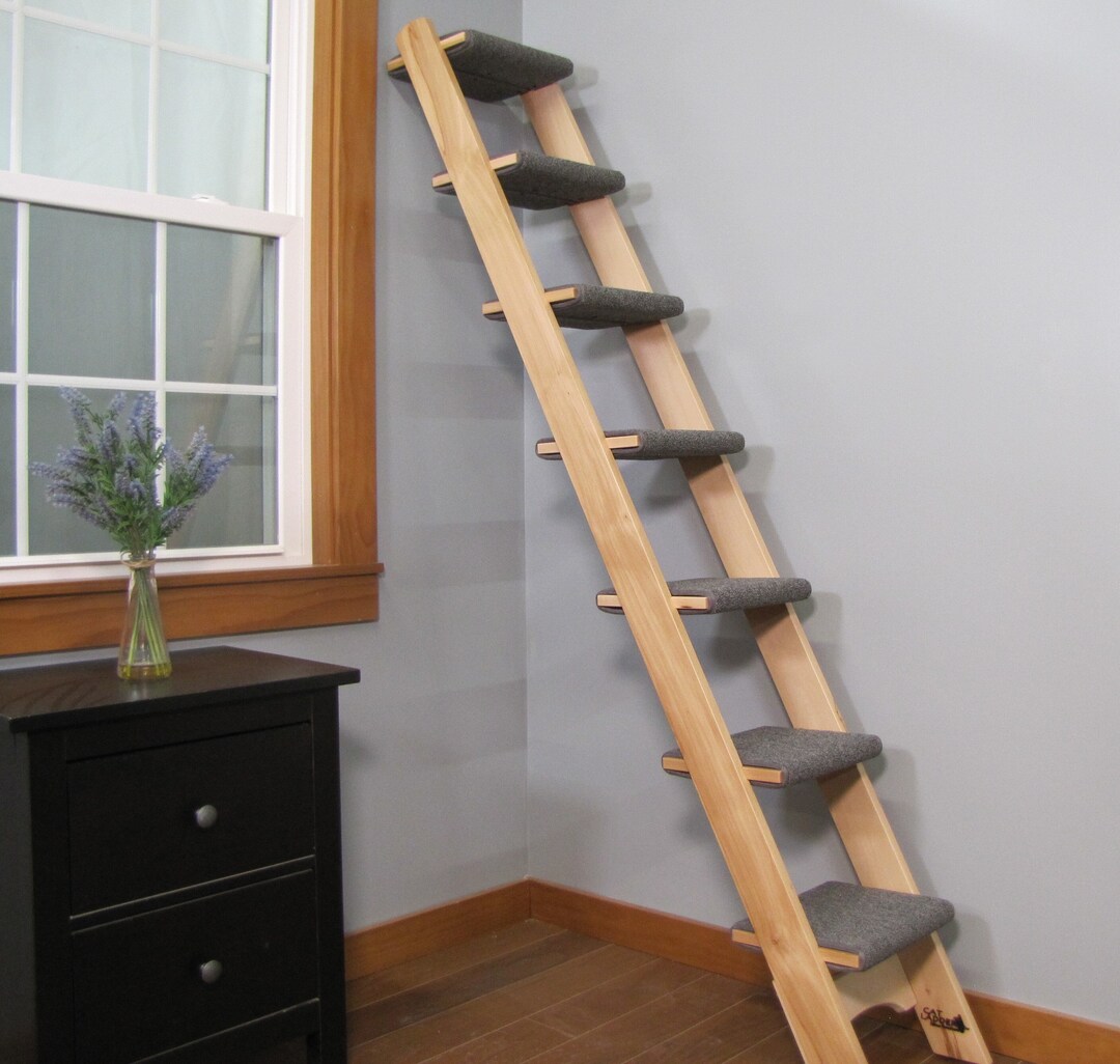 Cat Ladder - 7 Step Beech Hardwood | Handcrafted High-quality Ladder ...
