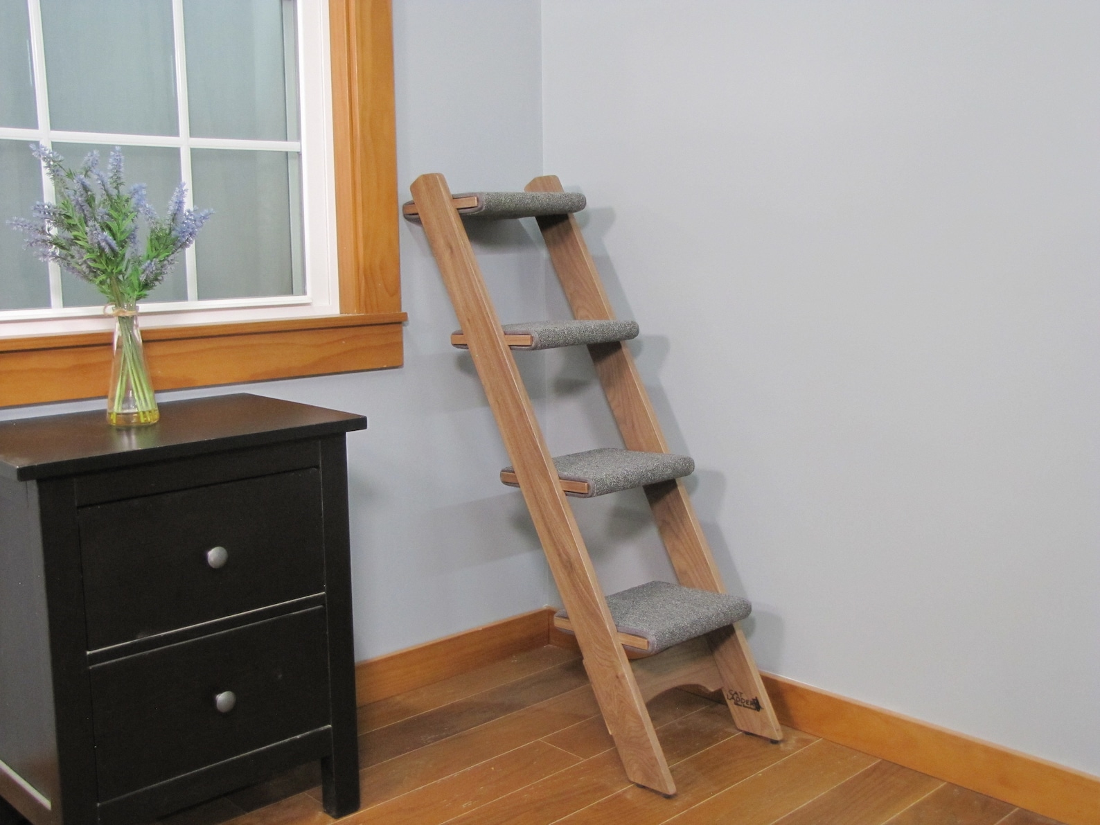 Cat Ladder - 4 Step Walnut Hardwood | Beautifully Designed Pet ...
