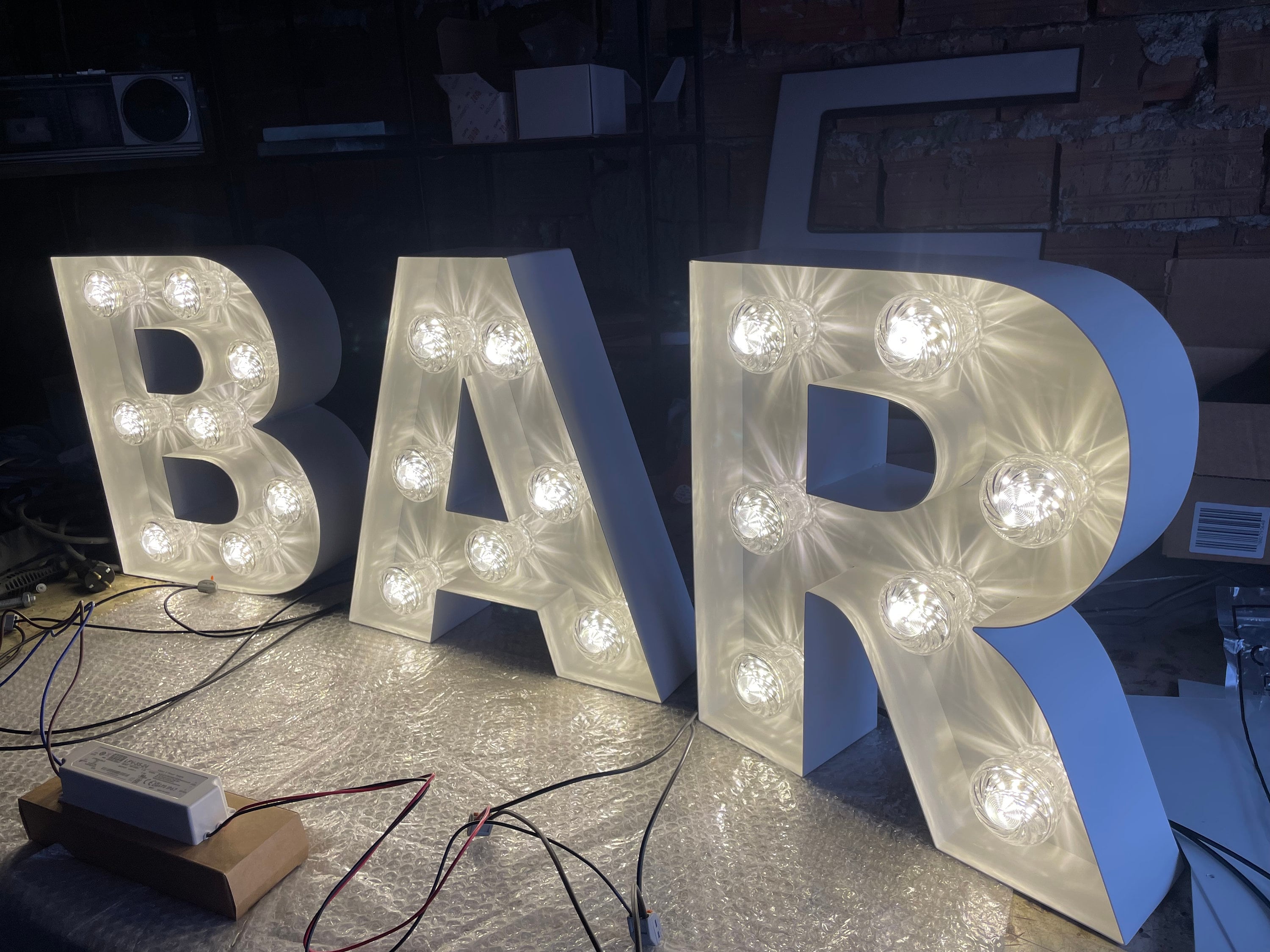 Letters With LED Bulbs Lights, Outdoor & Indoor Custom Marque Letters ...