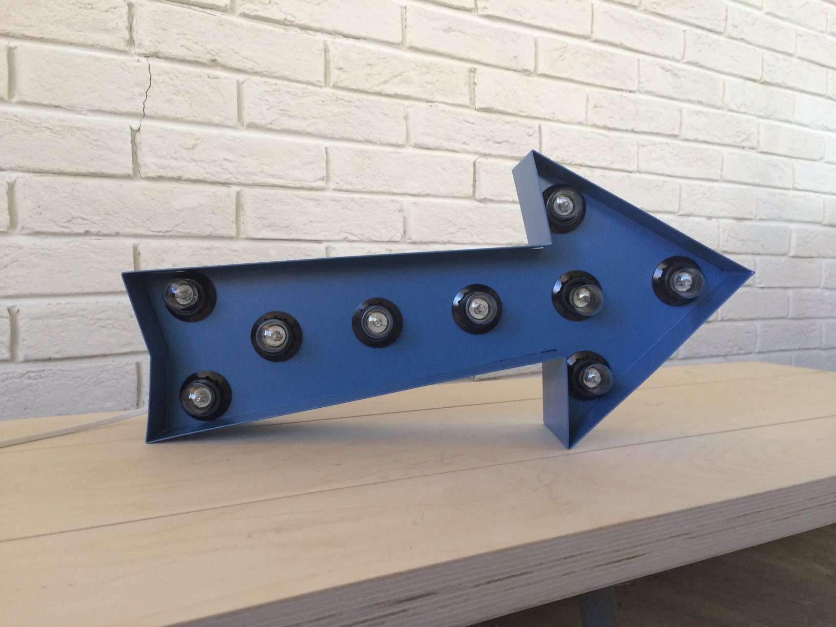 Metal Arrow Light up Wall Decor Industrial Home Decor Sign - Etsy