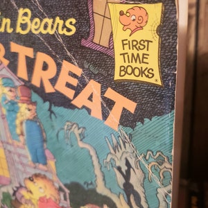 The Berenstain Bears "trick or Treat" First Time Book Paperback by Stan ...