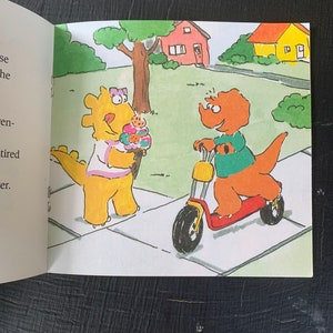 Scootersaurus by Cliff Galbraith/ Saurus Gang Kids/ Scholastic ...