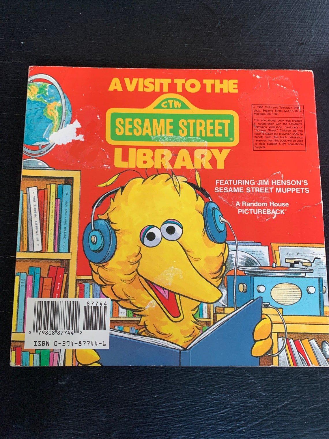 A Visit to the Sesame Street Library/ Picture-back Book/ - Etsy