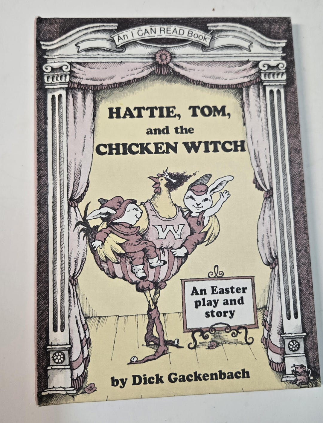 Hattie, Tom and the Chicken Witch by Dick Gackenbach/vintage 1980 ...