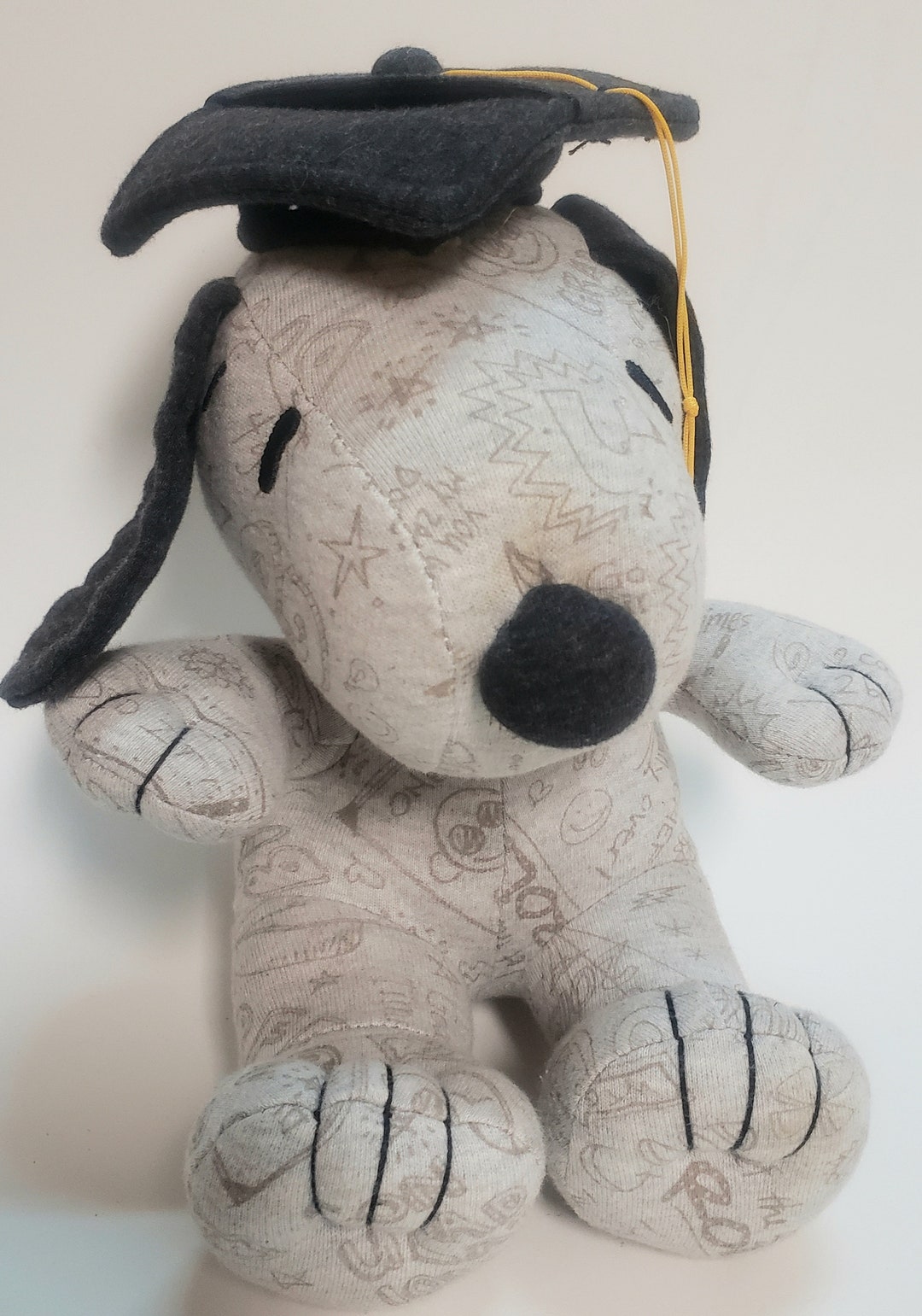 Snoopy Graduation Plush/vintage 2004 Hallmark Exclusive Peanuts Snoopy ...