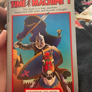 Time Machine 1 Secret of the Knights Bantam Press Paperback/ Vintage ...