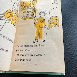 Mr. Pine’s Mixed-up Signs by Leonard Kessler/ Wonder Books Easy Reader ...