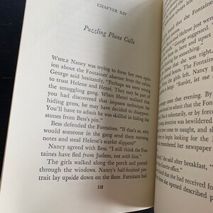 The Scarlet Slipper Mystery/ Vintage 1974 Nancy Drew Mystery #32 ...