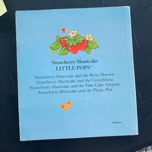 Strawberry Shortcake and the Picnic Plot Little Pops Pop-up Book ...