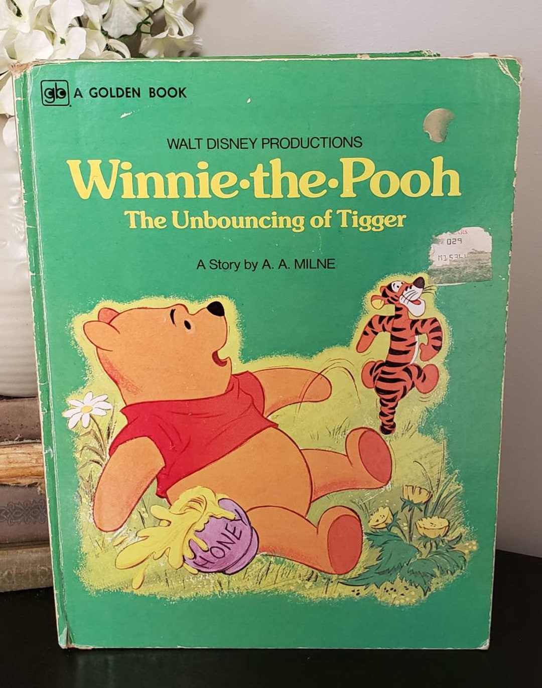 Winnie the Pooh the Unbouncing of Tigger/large Golden Book Storybook ...